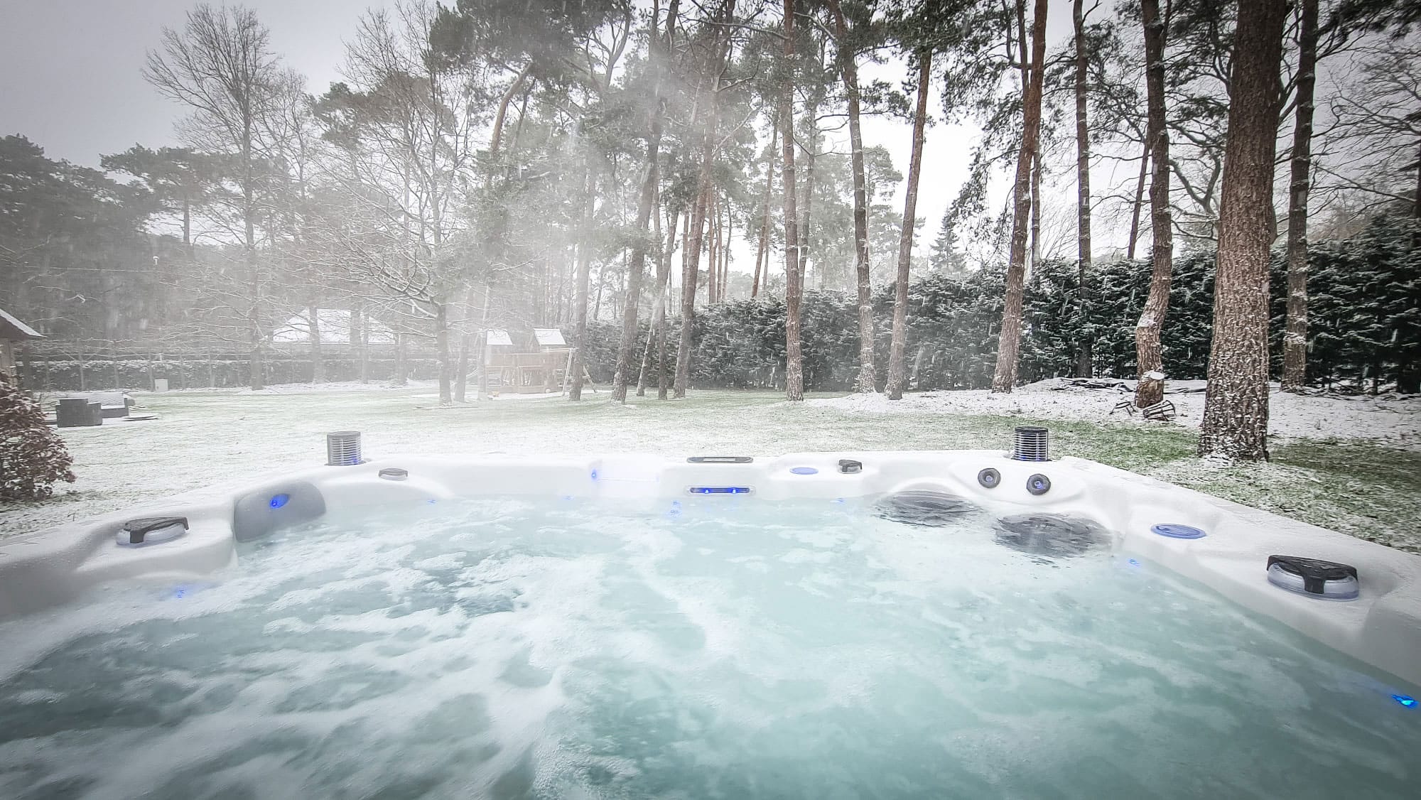 jacuzzi kopen bij Sunspa Benelux - De beste kwaliteit en prijs!